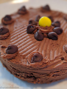 Mini Chocolate Cake - Small Birthday Cake — Spiceindiaonline