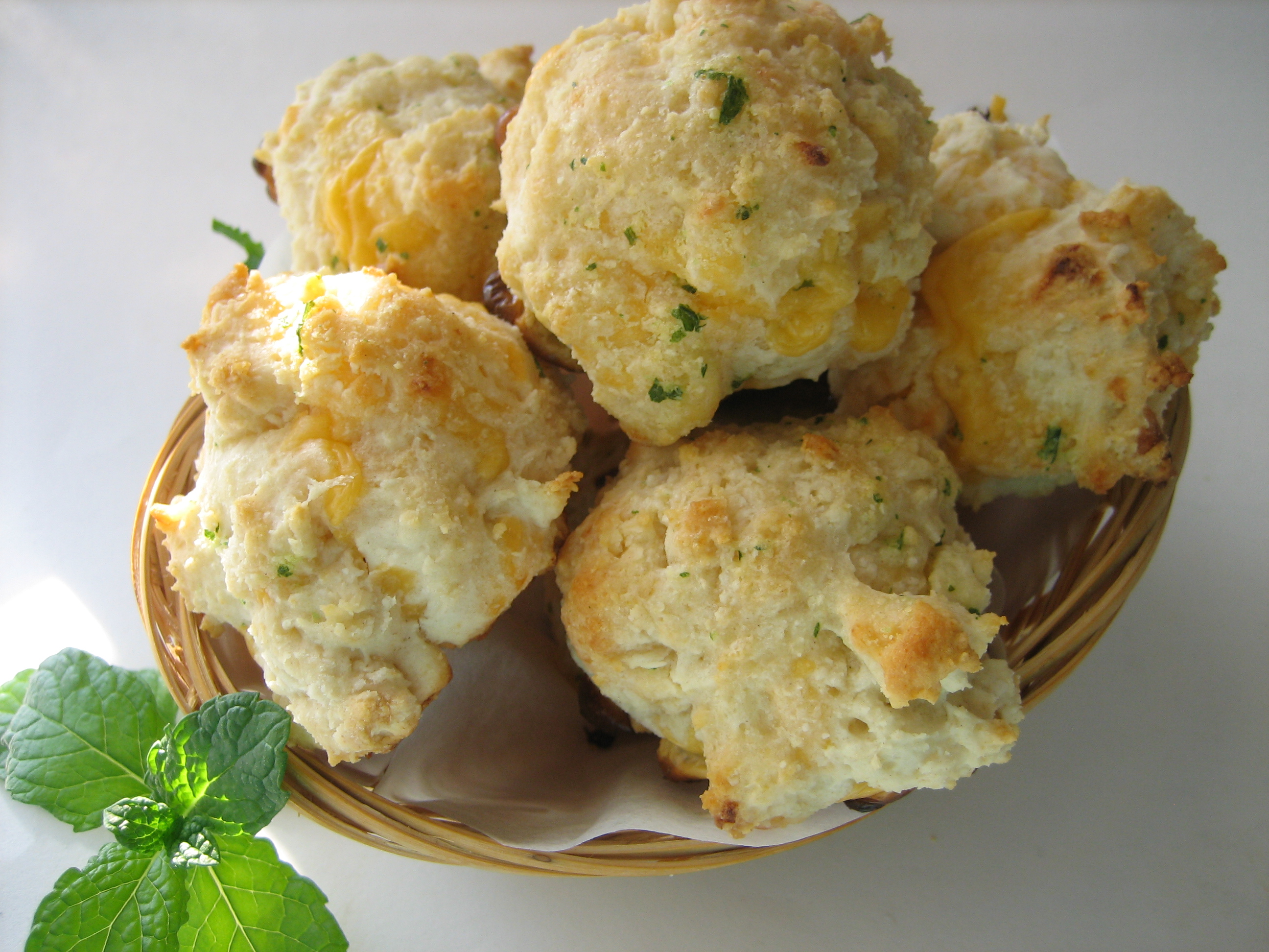 Red Lobster Cheddar Bay Biscuits — Spiceindiaonline