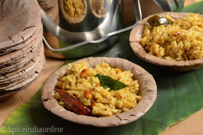 Kovil Puliyodharai - Temple Style Tamarind Rice Recipe — Spiceindiaonline